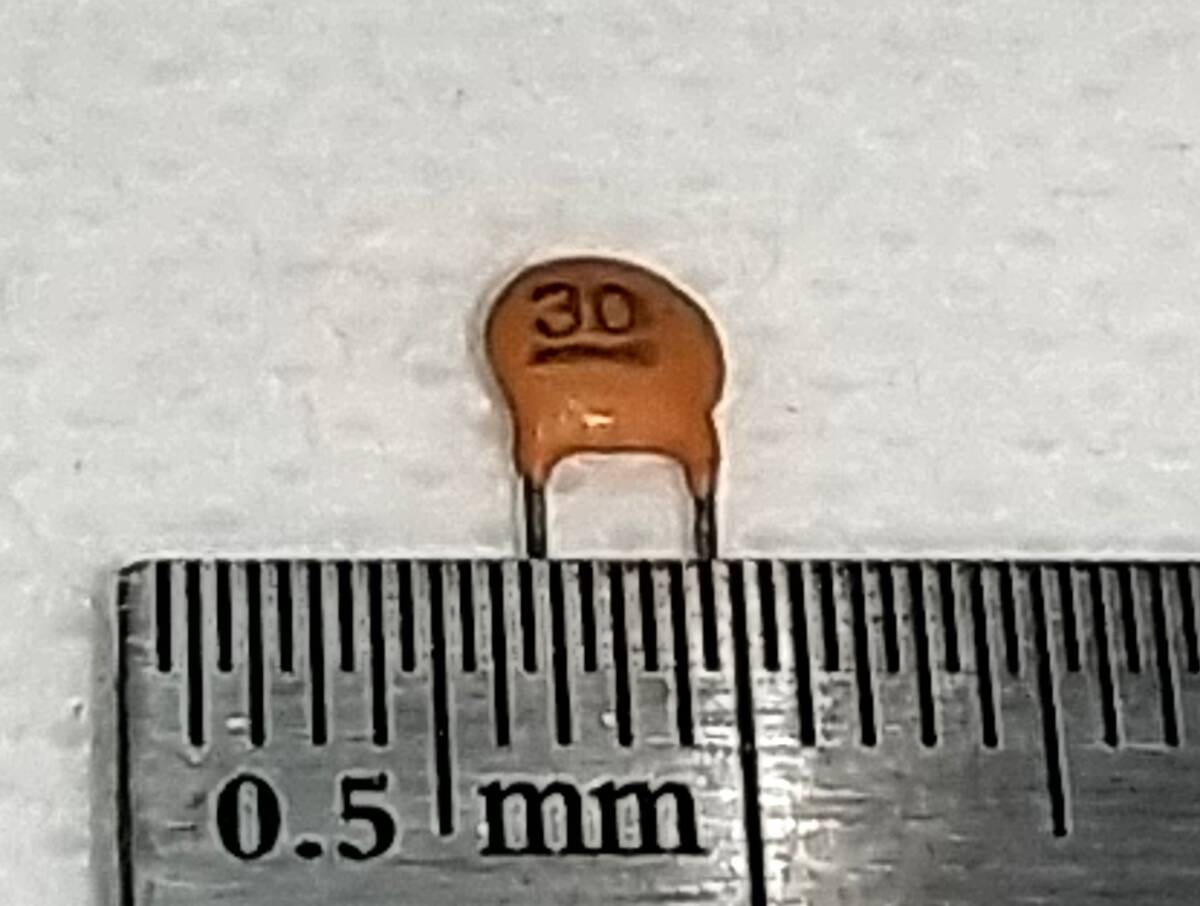 Yahoo!オークション - セラミックコンデンサー 30pF 50V【1セット5個】