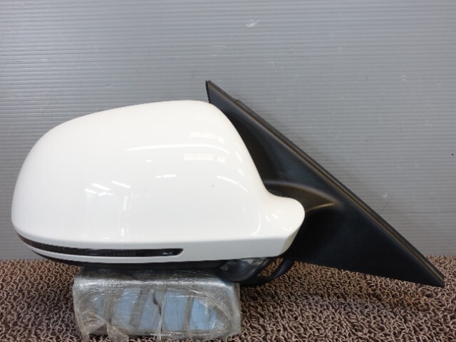 Yahoo!オークション - 8708 アウディ A4 8KCDH ドアミラー右 サイド...