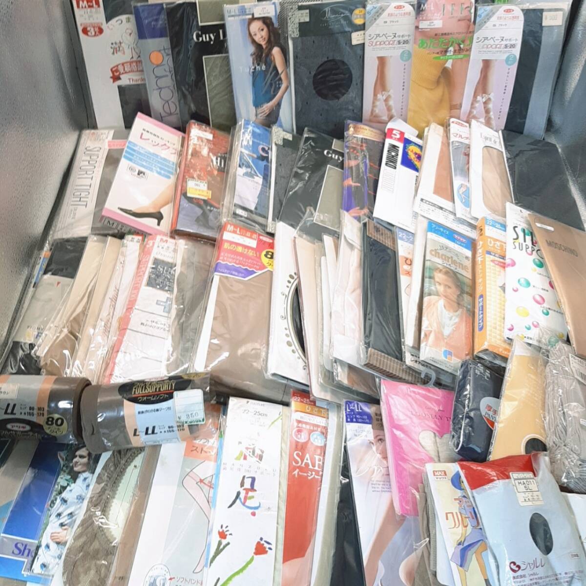 Yahoo!オークション - m157 パンスト ストッキング まとめ 大量 長期保...