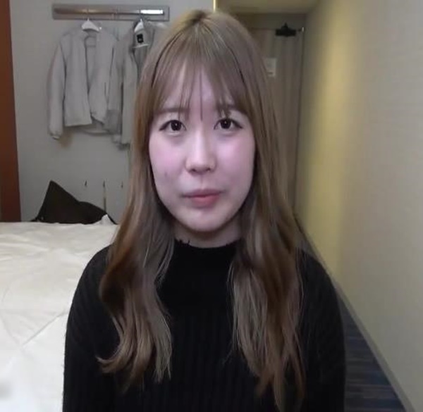 Yahoo!オークション - アダルト雑誌切り抜き 巨乳で卒業したばっかりの...