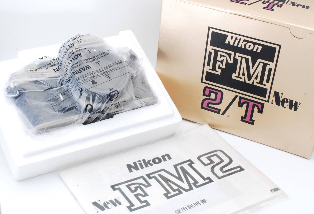Yahoo!オークション - Nikon ニコン NEW FM2/T チタン ボディ