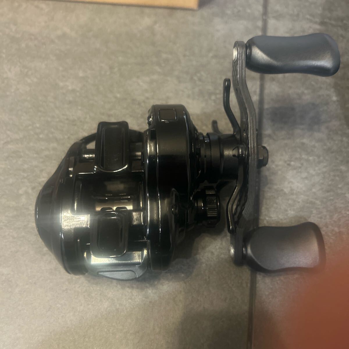 Yahoo!オークション - アブガルシア ゼノンmg7-L カスタム塗装ピアノブ...