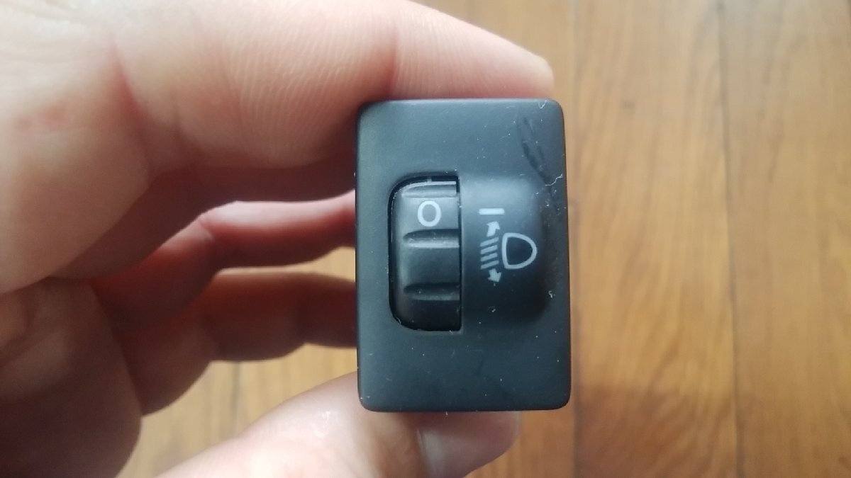 Yahoo!オークション - U#069 ヴィッツ NSP130 2018年 レベライザースイ...