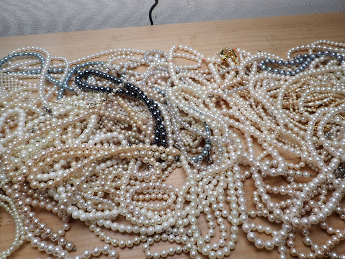 Yahoo!オークション - 26 フェイクパール ネックレス まとめ 約1 860g
