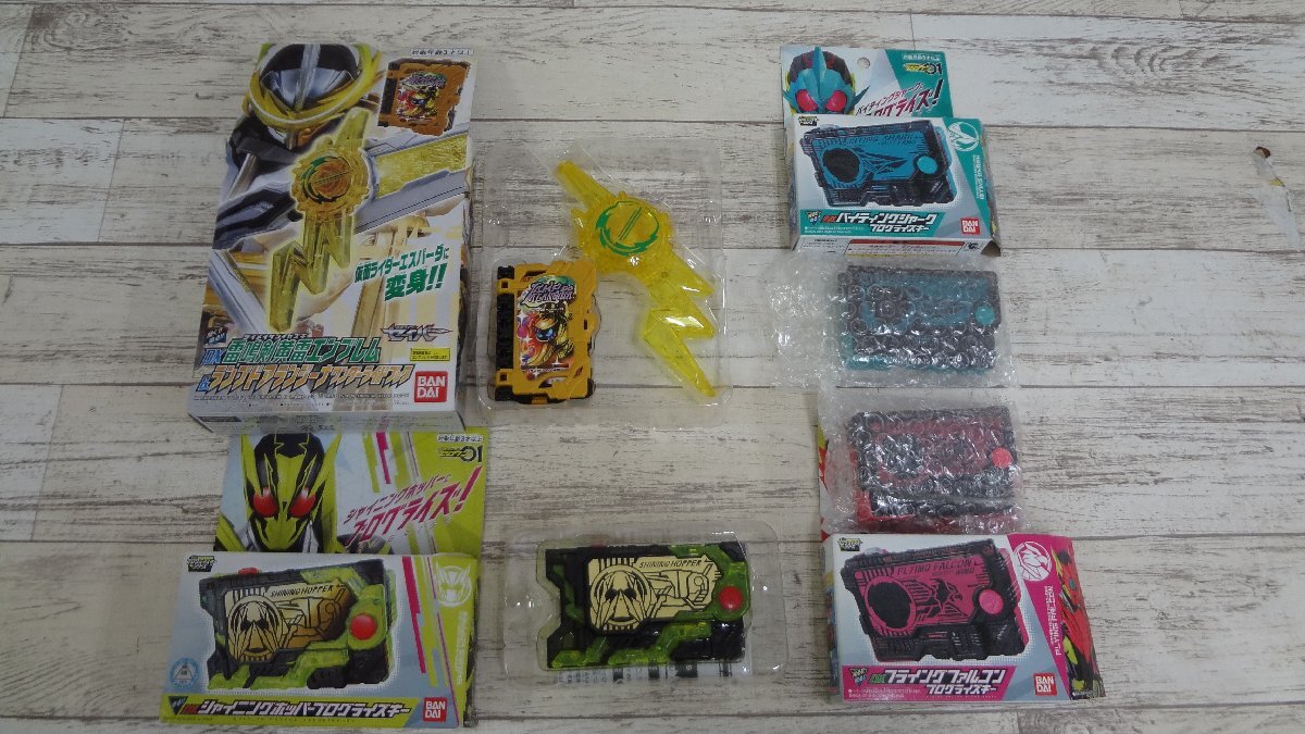 Yahoo!オークション - 067C 仮面ライダーまとめ フォースライザー バグ...