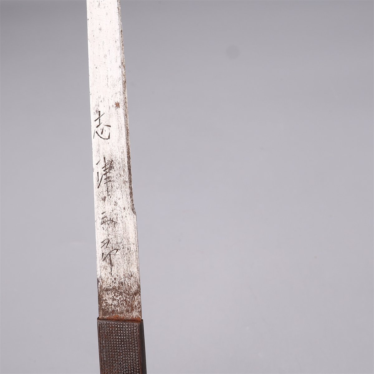 Yahoo!オークション - 【吉】WA923 時代刀装具 小柄 小刀 鍔 銀製 縁頭...