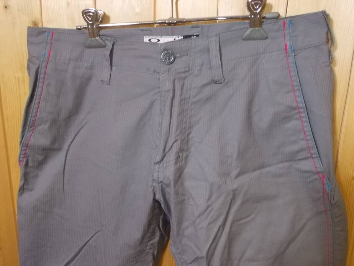 Yahoo!オークション - b722 OAKLEY パンツ w32 グレー/ストライプ スト...