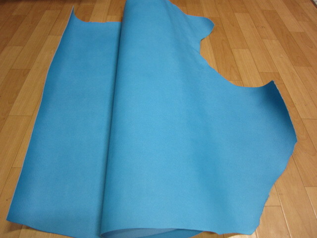 Yahoo!オークション - 3263 絹目デザイン 牛革 シアンブルー系 113ds