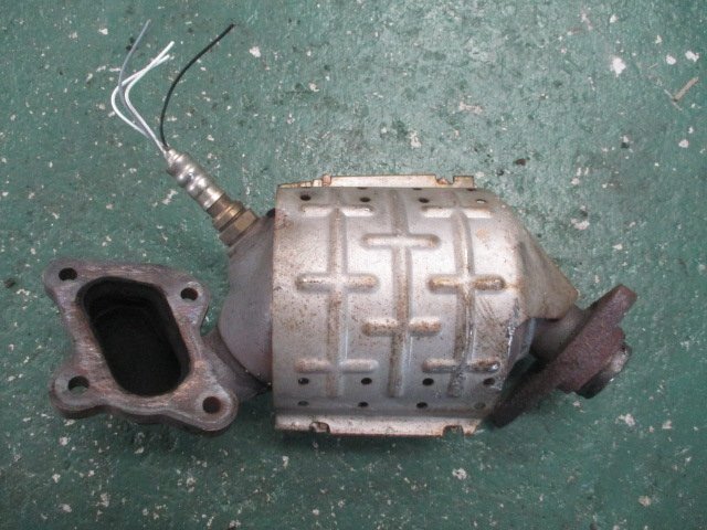 Yahoo!オークション - 336434 ABA-MH21S/ワゴンR FT【純正】触媒 コン...