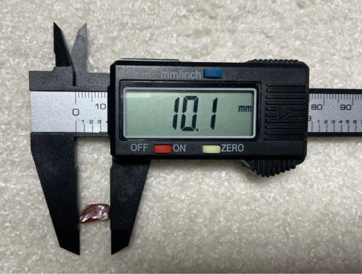 天然宝石原石専門 インド ラジャスタン州産 アルマンディン ガーネット 柘榴石 0.47g 2.5ct 原石 天然石鉱物貴石宝飾宝石ヒスイ J355(原石)｜売買されたオークション情報 ...