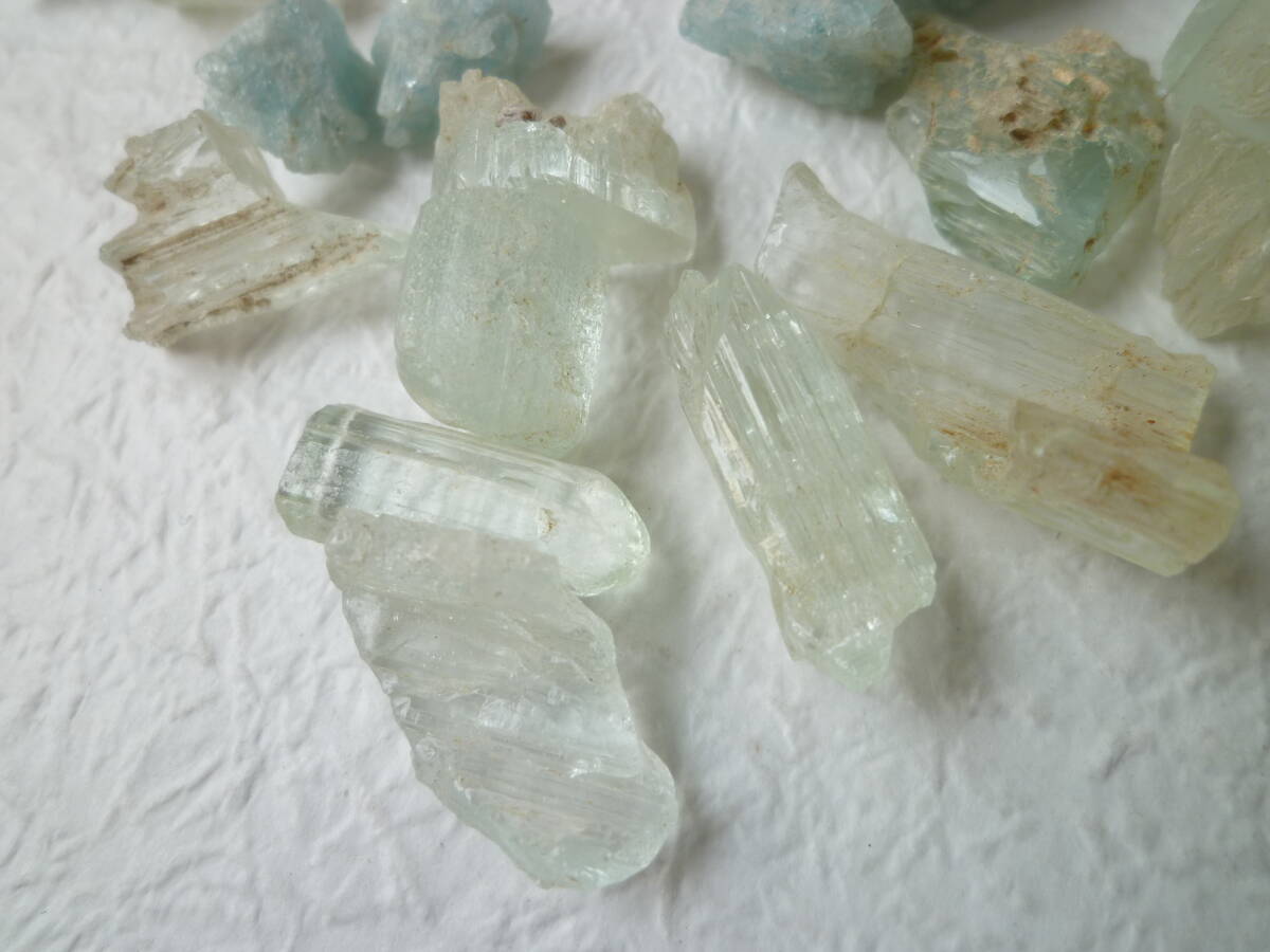 Yahoo!オークション - アクアマリン 原石 ラフ 62g まとめ