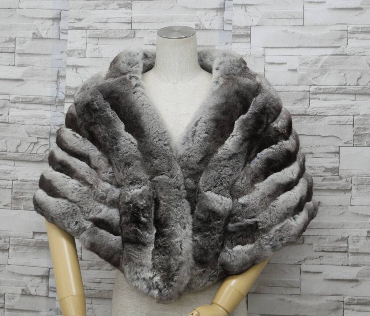 Yahoo!オークション - チンチラ ショール 136cm X 40cm MOONBAT