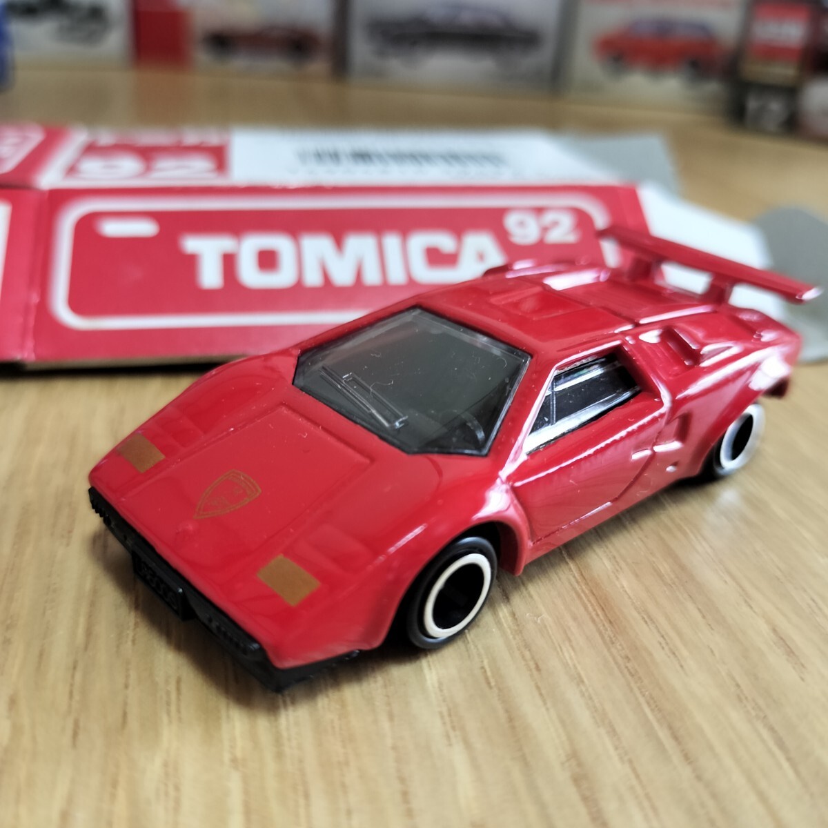 1円〜スタート☆トミカ赤箱92 ランボルギーニ カウンタック 1円〜スタート☆トミカ赤箱92 ランボルギーニ カウンタック