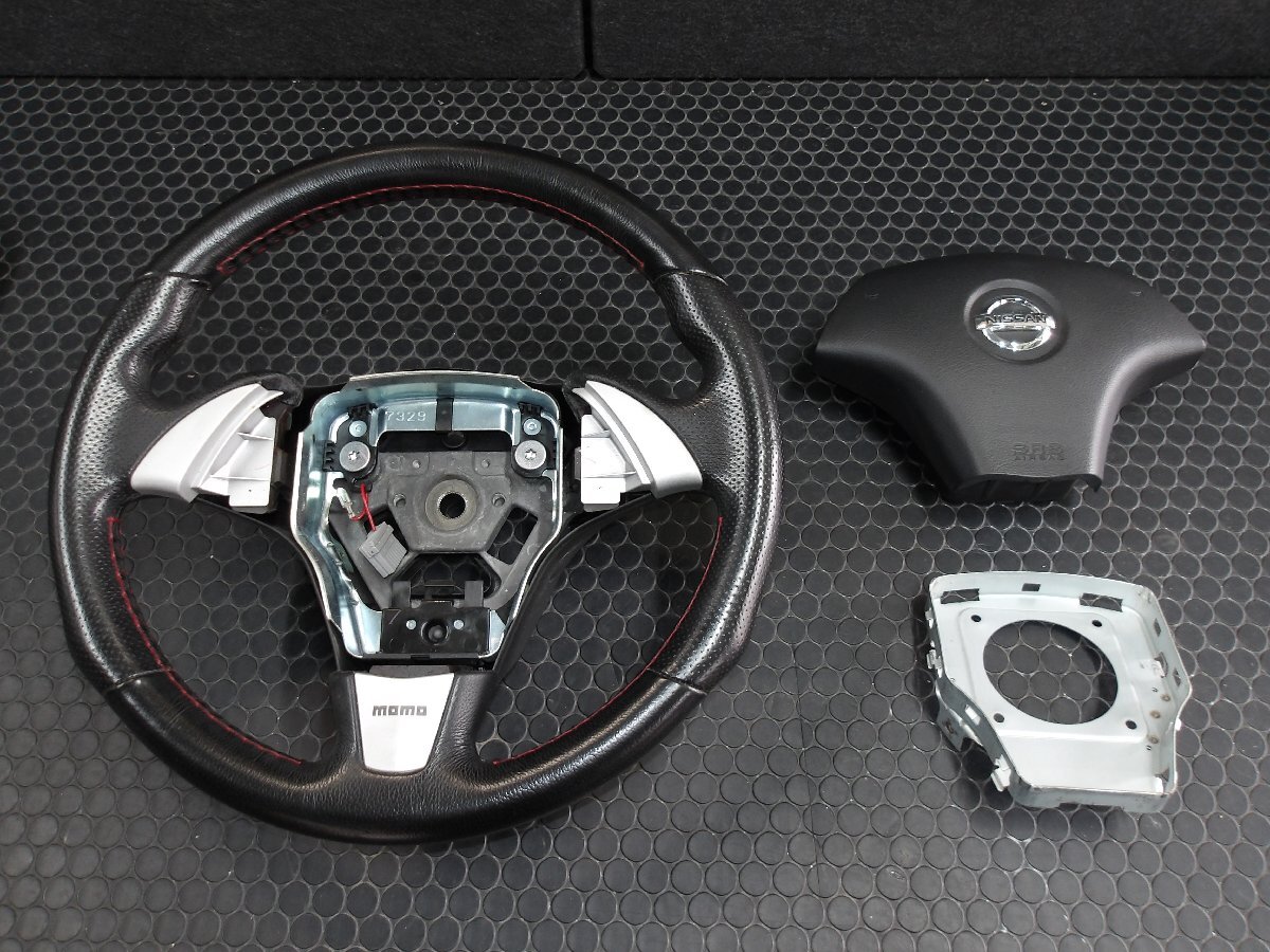 Yahoo!オークション - 日産 / キューブ / BZ11 / SX 70th-Ⅱ / MOMO ...