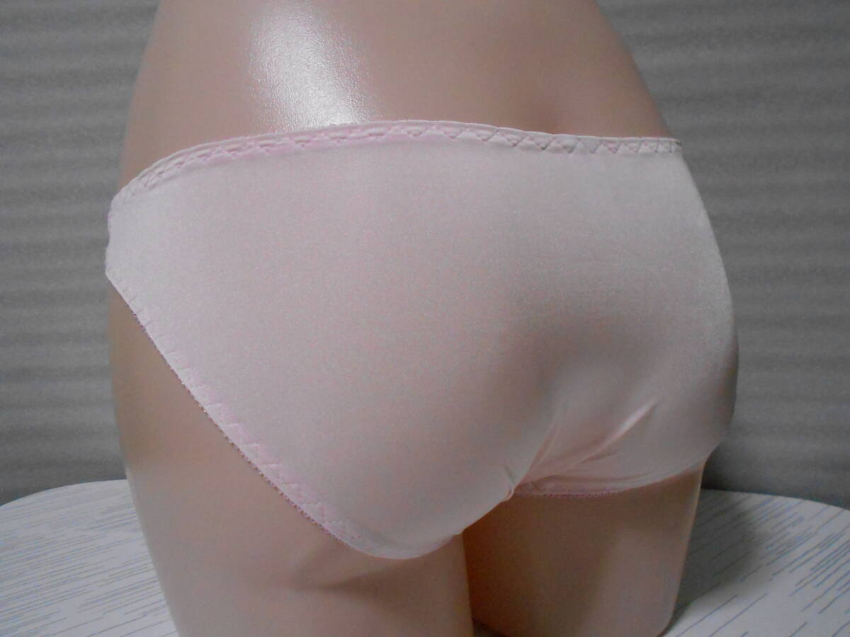 Yahoo!オークション - 34)SANEI_グラデーション薔薇プリント光沢サテン...