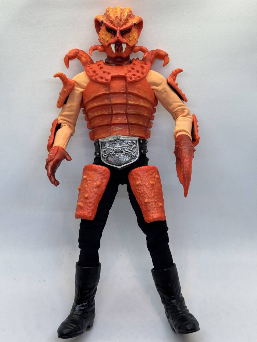 Yahoo!オークション - メディコムトイ RAH 1/6サイズ カニバブラー