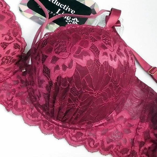 Yahoo!オークション - [送料185円]67[F95＆4L]魅惑的な美胸・胸紐付き...