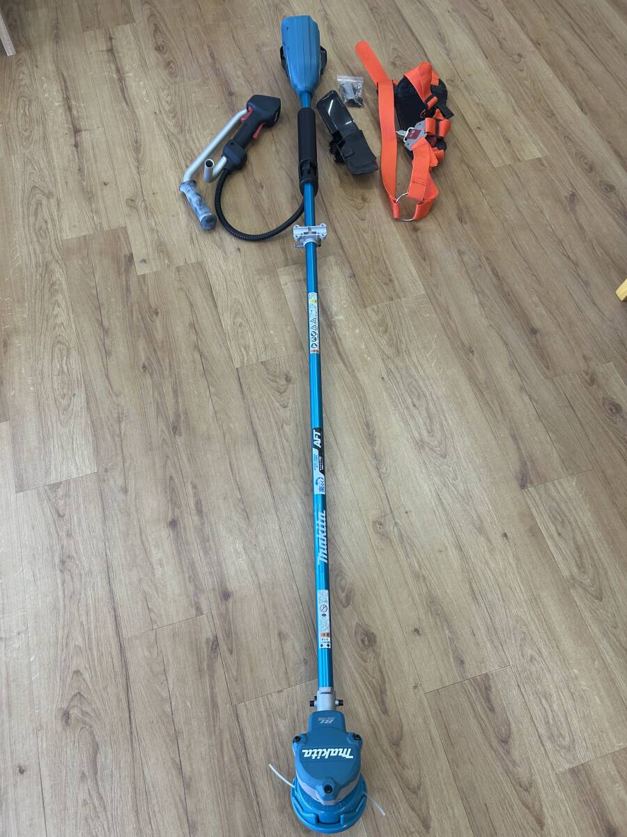 2489 Makita マキタ 充電式草刈り機 36V 本体のみ MUR368AD 電動工具 草刈り(本体)｜売買されたオークション情報、yahooの商品情報をアーカイブ公開 - オークファン ...