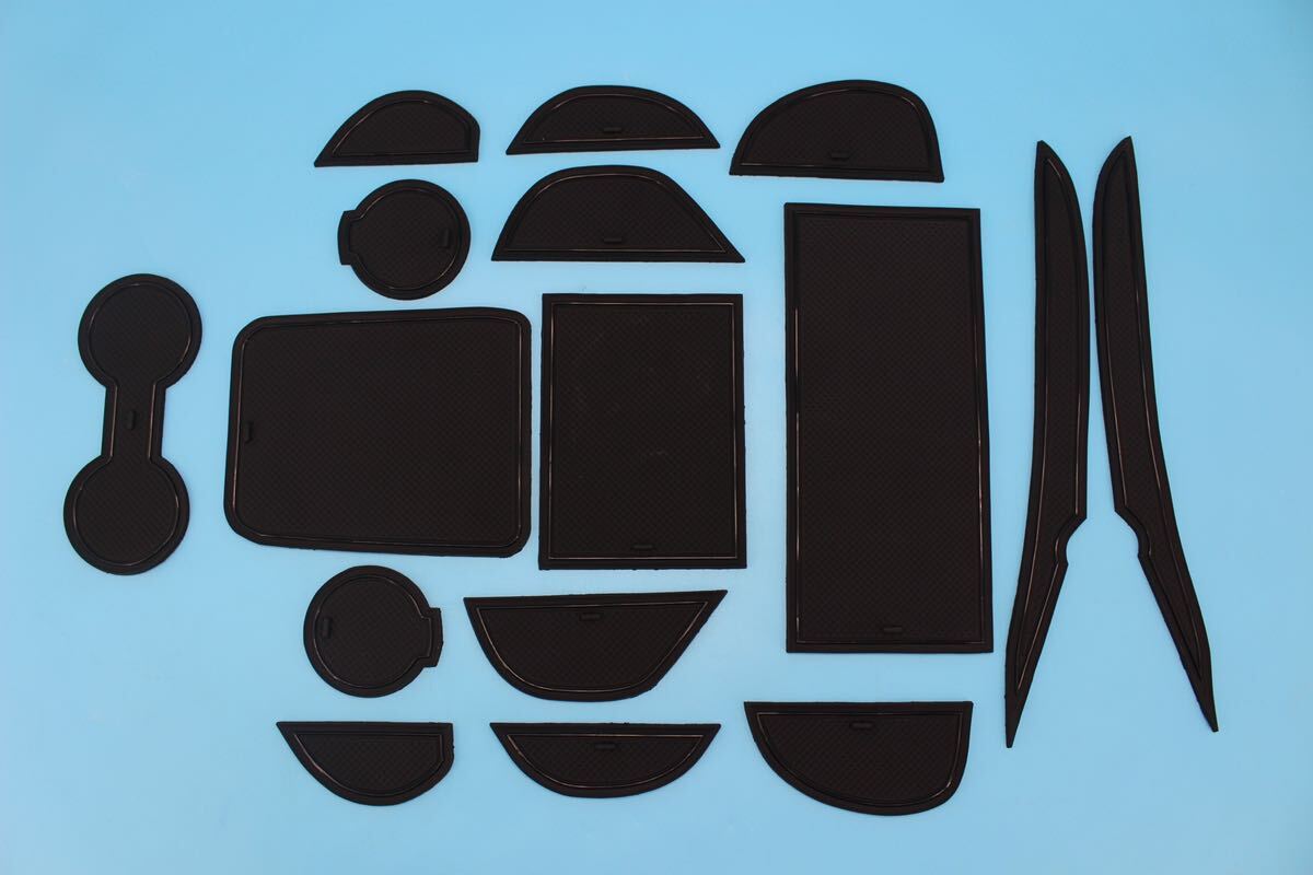 Yahoo!オークション - プリウス50系 前期 Prius ラバーマット【C622】