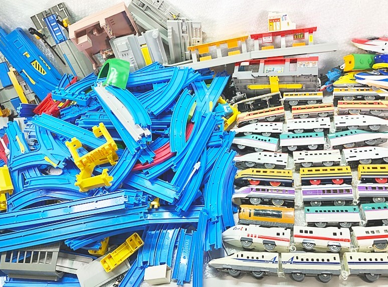 Yahoo!オークション - バラ プラレール 8.84kg 線路多め・自動ターンア...