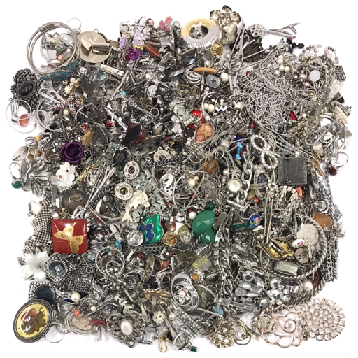 Yahoo!オークション - 1円 WAKO パール 真珠 ピンバッチ 他 フェイクパ...