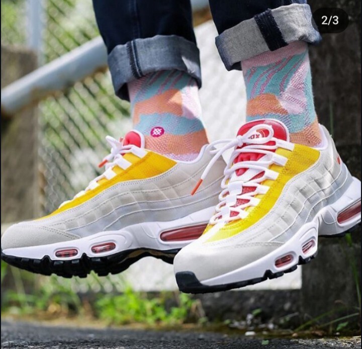 P24【特価/Used/入手困難】NIKE AIR MAX 95 ESSENTIAL LIGHT P24【特価/Used/入手困難】NIKE AIR MAX 95 ESSENTIAL LIGHT