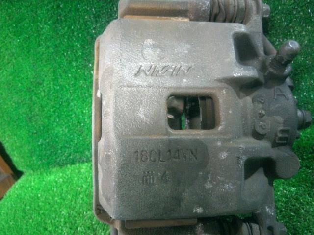 Yahoo!オークション - フリード DBA-GB3 右Fキャリパー フレックス エ...