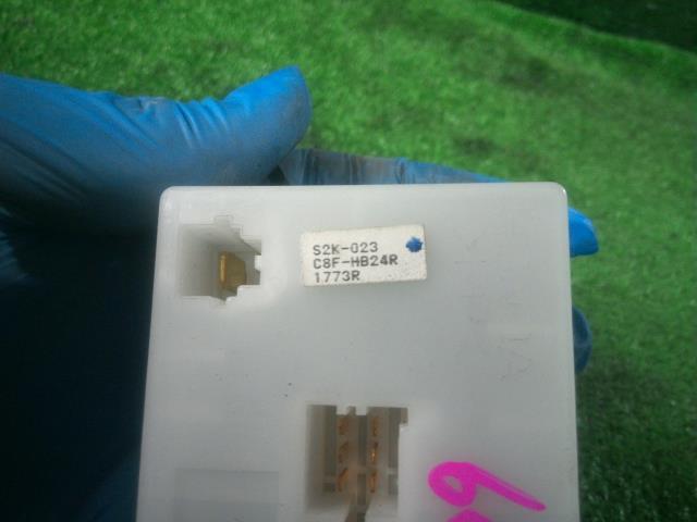 Yahoo!オークション - ライフ LA-JB1 パワーウインドウスイッチ G E07Z...