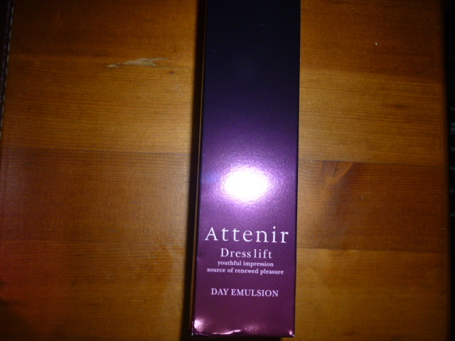 Yahoo!オークション - 新品 ATTENIRアテニア ドレスリフト 旧デイエマ...