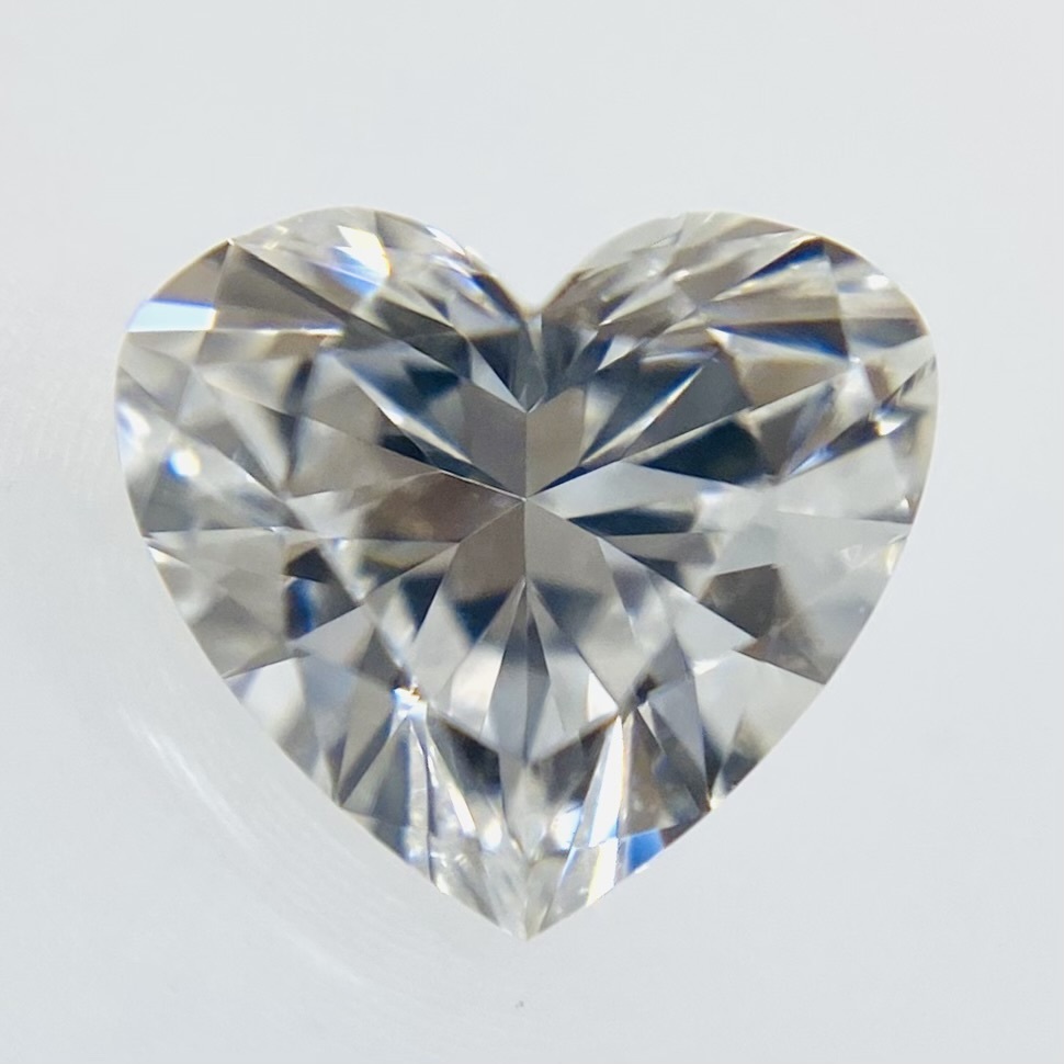Yahoo!オークション - Dカラー VVS1 ハートシェイプ 0.378ct/RT3051/CG...