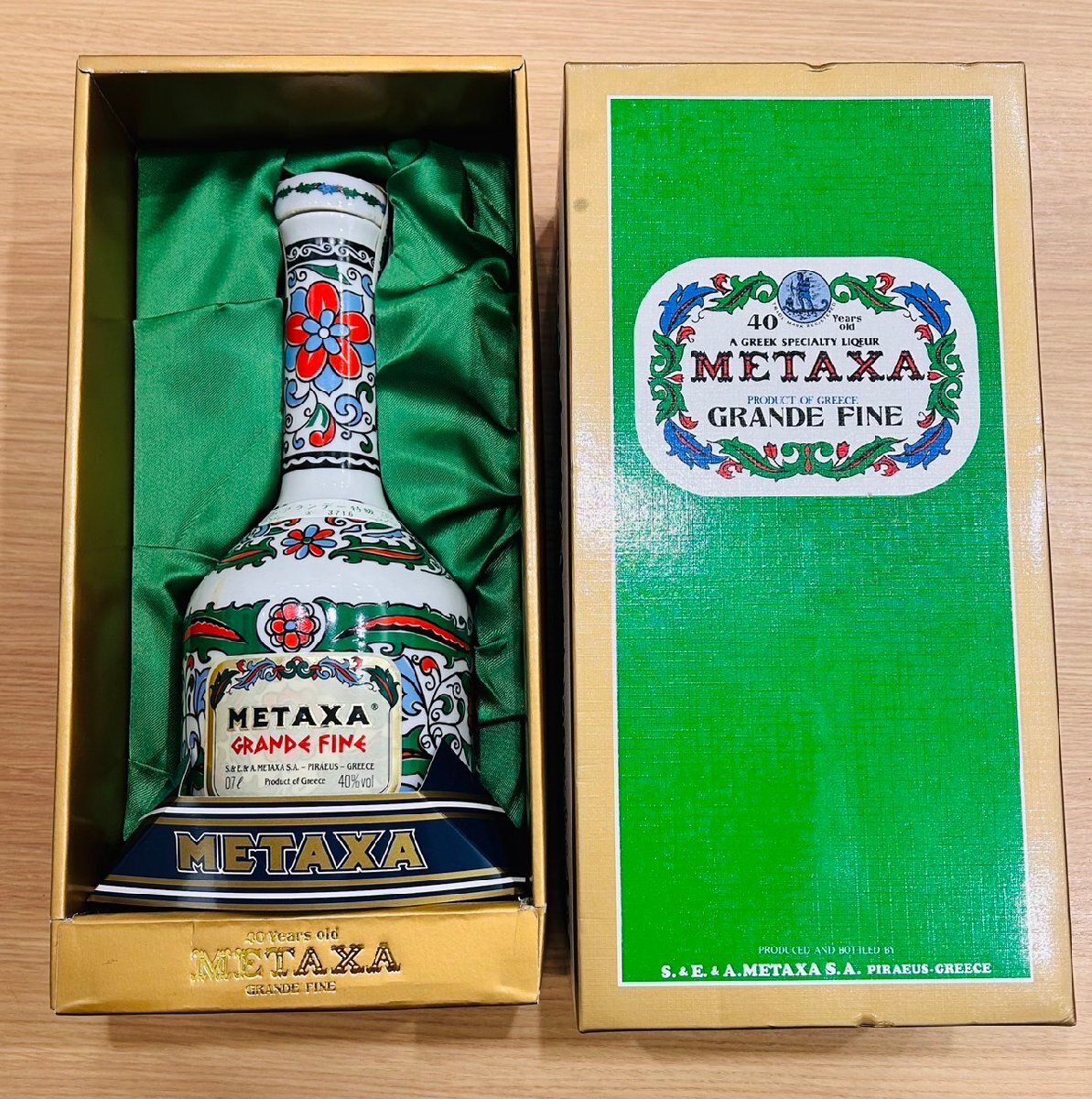H2761 1円 未開栓 古酒 METAXA GRANDE FINE メタクサ 40年 ブランデー 陶器ボトル 700ml 40％ 総重量約1155g 栓汚れ有(その他)｜売買された ...
