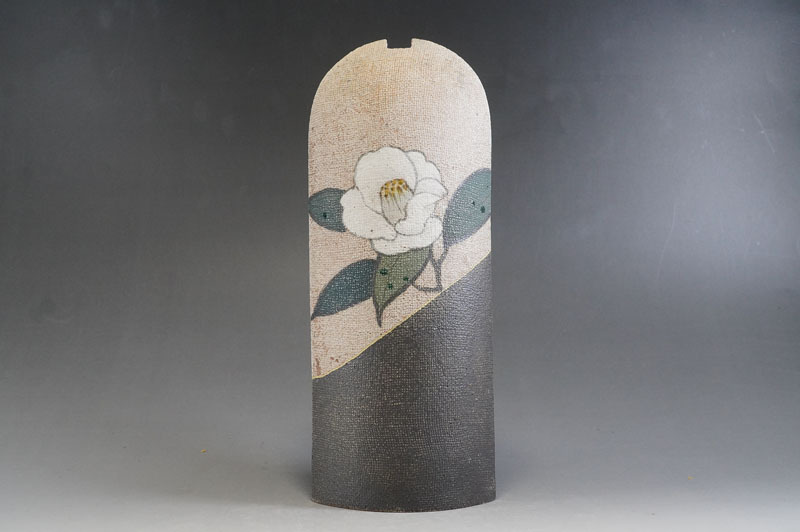 Yahoo!オークション - 【e343】人気陶芸家 【伊藤東彦】 布目椿文花瓶 ...