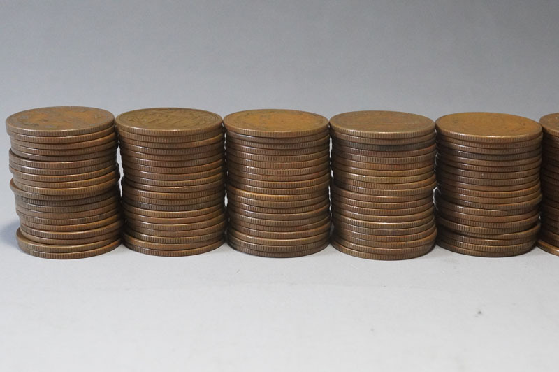 Yahoo!オークション - 1円~【e348】ギザ10円硬貨 まとめ 総額 3 300円 ...