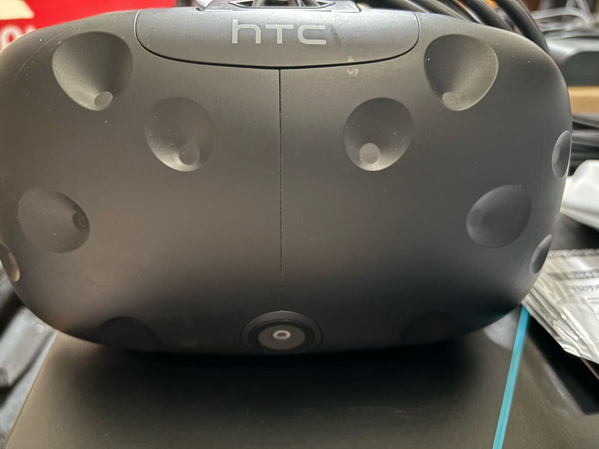 HTC VIVE ヘッドセット VR 一式(周辺機器)｜売買されたオークション情報、yahooの商品情報をアーカイブ公開 - オークファン（aucfan.com）