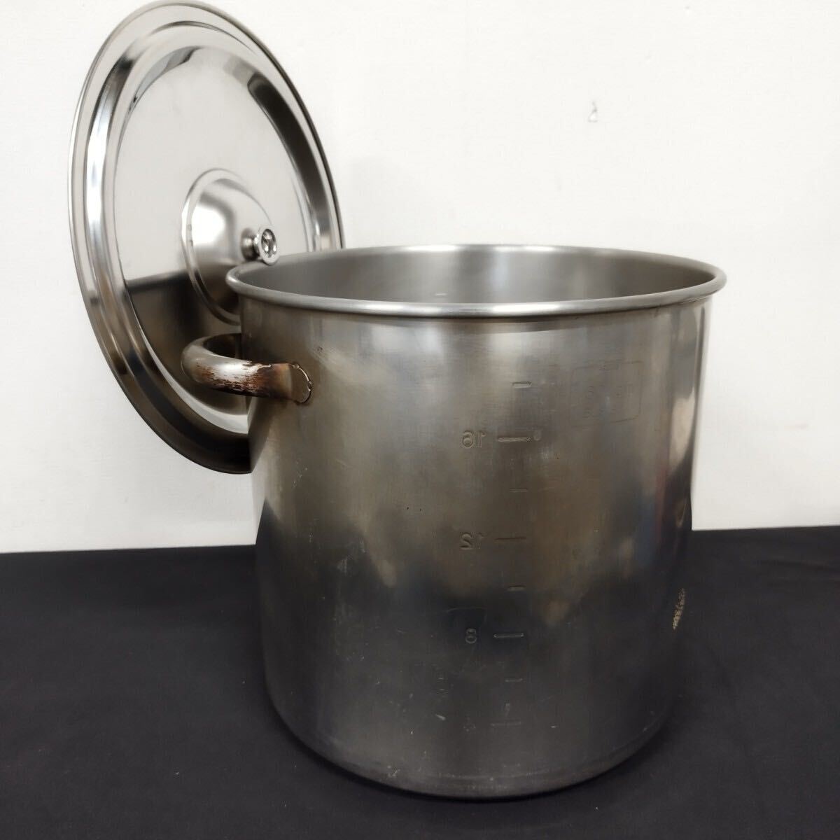 Yahoo!オークション - EBM アルミ 目盛り付き 寸胴鍋 20L 30cm-1 両手...