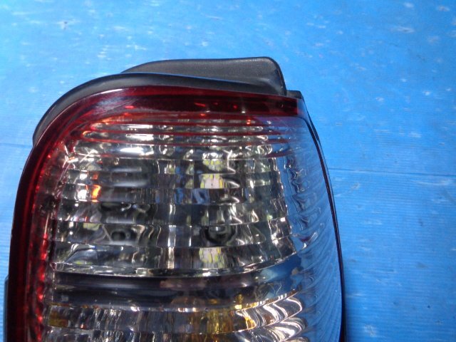 Yahoo!オークション - ハイラックスサーフ KZN185 RZN185 社外 テール...