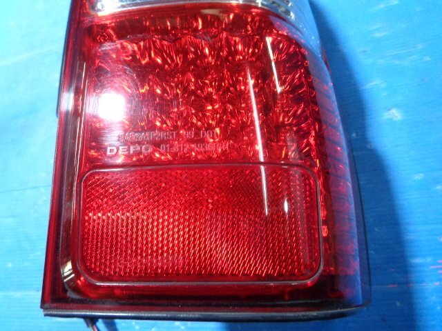 Yahoo!オークション - ハイラックスサーフ KZN185 RZN185 社外 テール...