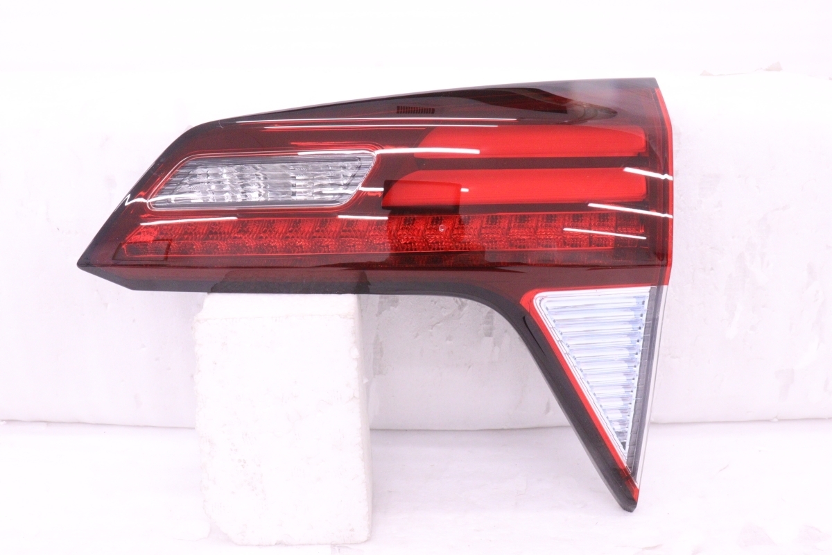 Yahoo!オークション - 53-850 美品 前期 LED RU3 ヴェゼルハイブリッド...