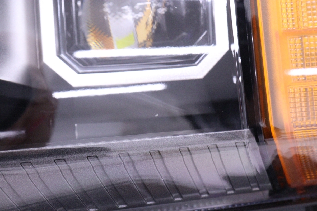 Yahoo!オークション - 53-324 美品 3眼 LED 250 ランドクルーザー 左ヘ...