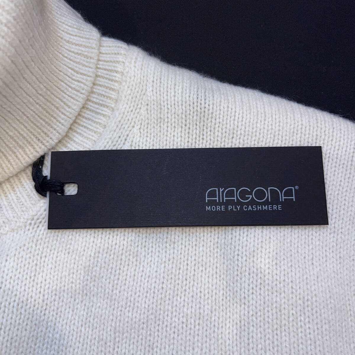 Yahoo!オークション - 28万 新品 ARAGONA【ピュアカシミア100%】ローゲ...