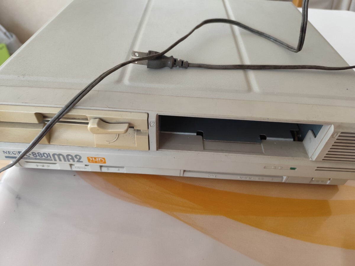 通電確認済 NEC PC-8801 MA2 パーソナルコンピュータ 旧型 PC パソコン PC-8801MA2(パソコン)｜売買されたオークション情報、yahooの商品情報をアーカイブ公開 ...