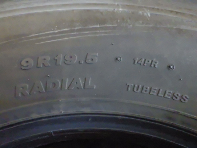 Yahoo!オークション - UT2323-ブリヂストン W970 9R19.5 14PR 中古 8分...