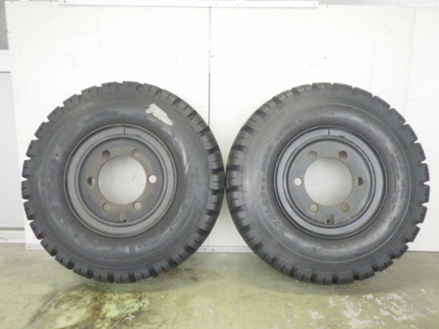 Yahoo!オークション - 8.25-15 14PR 中古 2本セット 夏タイヤ 鉄ホイー...
