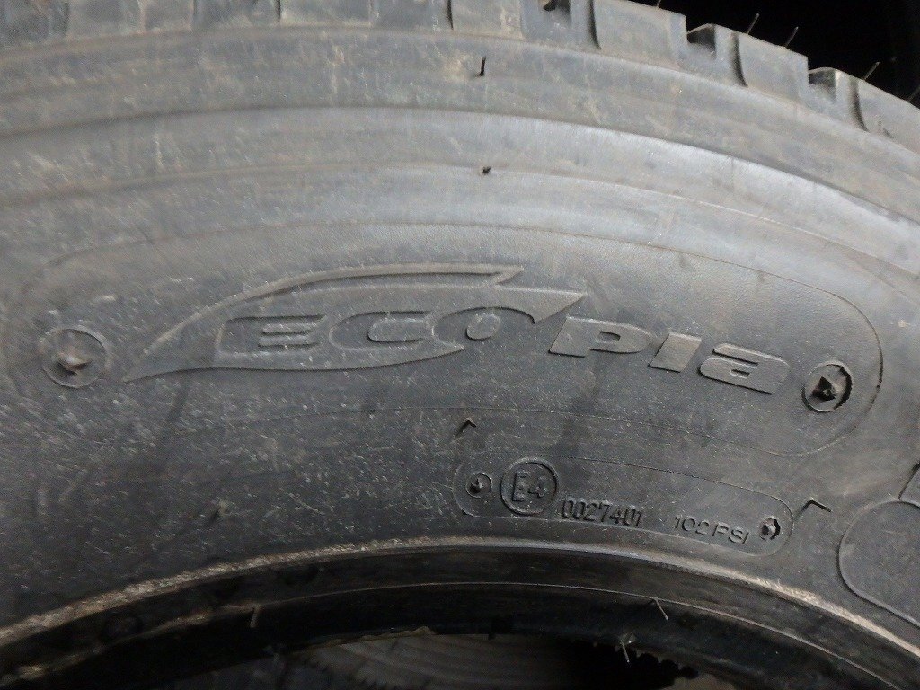 Yahoo!オークション - B857 2024年製 新車外し 送料無料【225/80R17.5 ...