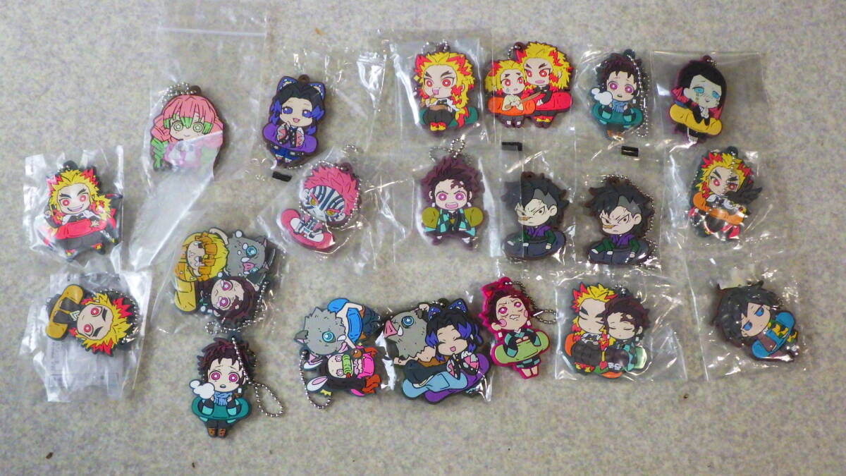 Yahoo!オークション - B355(2.5/10) 鬼滅の刃 ラバーストラップまとめ...