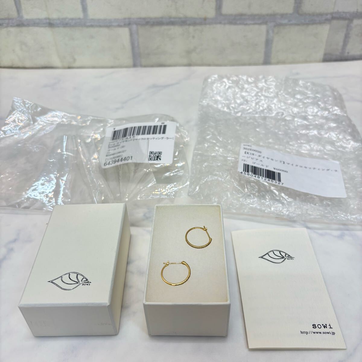 Yahoo!オークション - 新品 未使用 ピアス sowi ソーイ K18 マイクロセ...