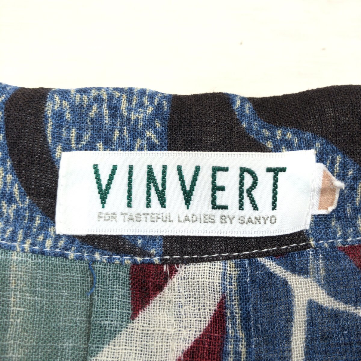Yahoo!オークション - 美品 VINVERT バンベール リネンライク 総柄 ス...