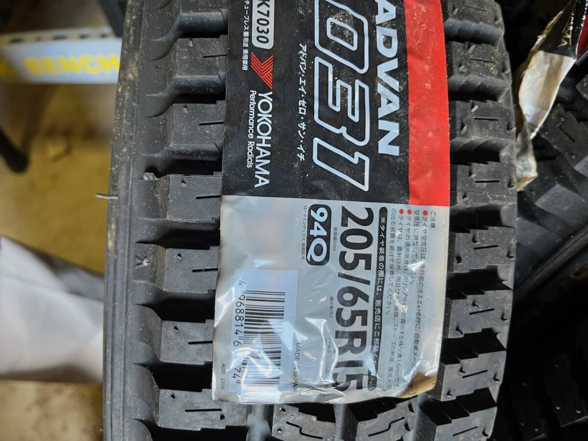 Yahoo!オークション - YOKOHAMA ADVAN A031 205/65R15 94Q ラリー用 新...