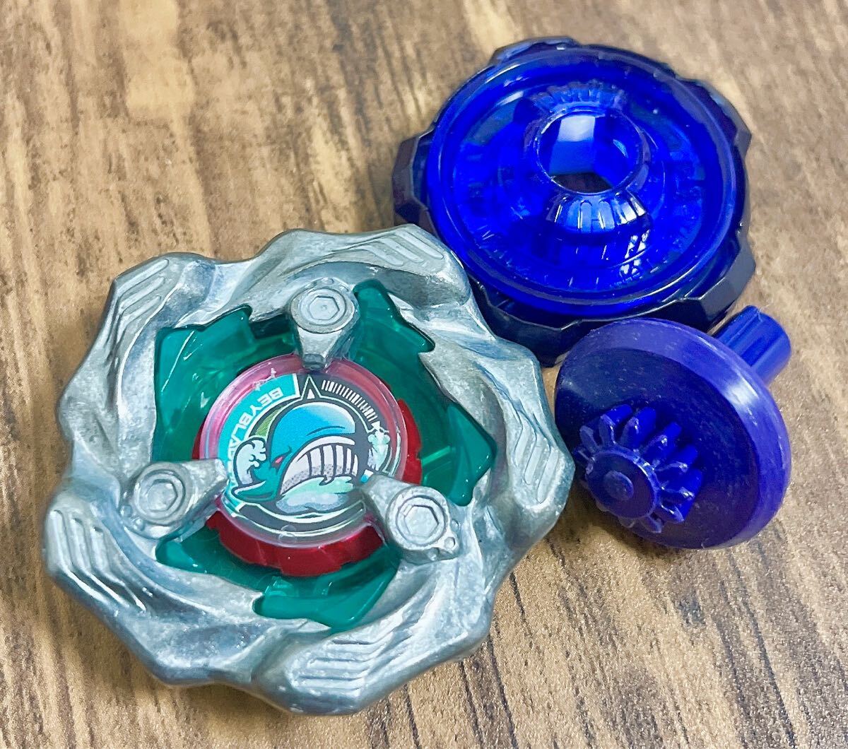 ホエールウェーブ5-80E ベイブレードX エレベートビット Eビット 環境パーツ ランダムブースターレア 国内正規品(その他)｜売買されたオークション情報、yahooの商品情報をアーカイブ ...