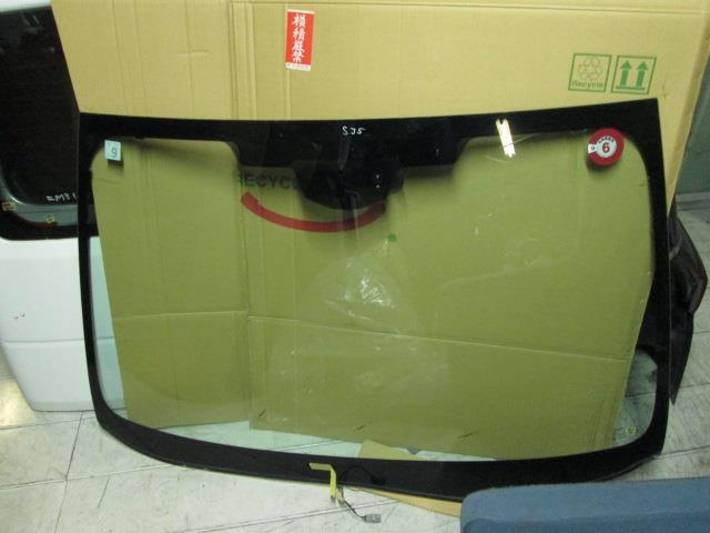 Yahoo!オークション - フォレスター DBA-SJ5 フロントガラス